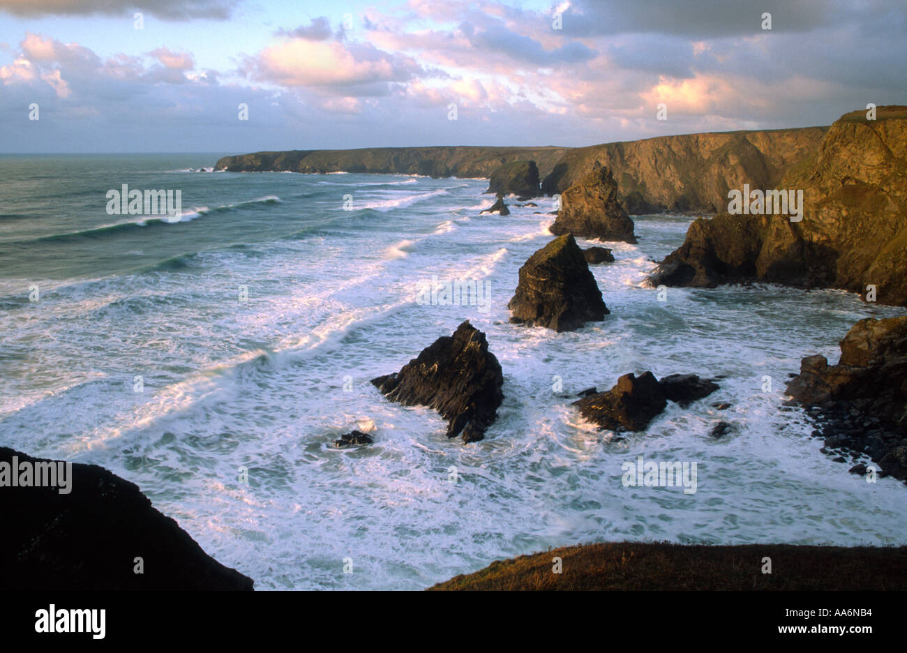 Bedruthan steps Cornwall England UK Stock Photo - Alamy