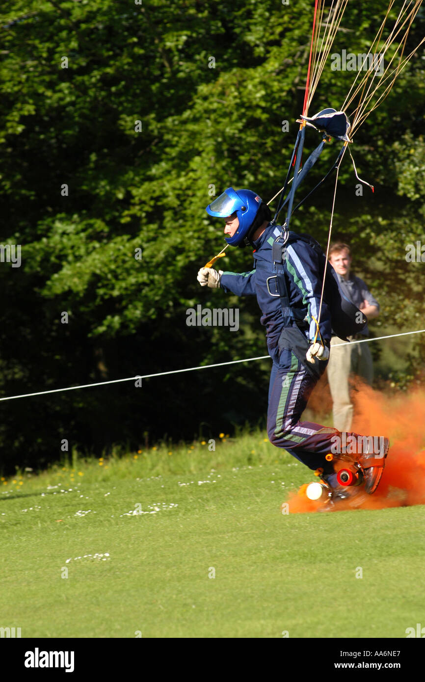 Freefall Parachute skydiving Stock Photo - Alamy
