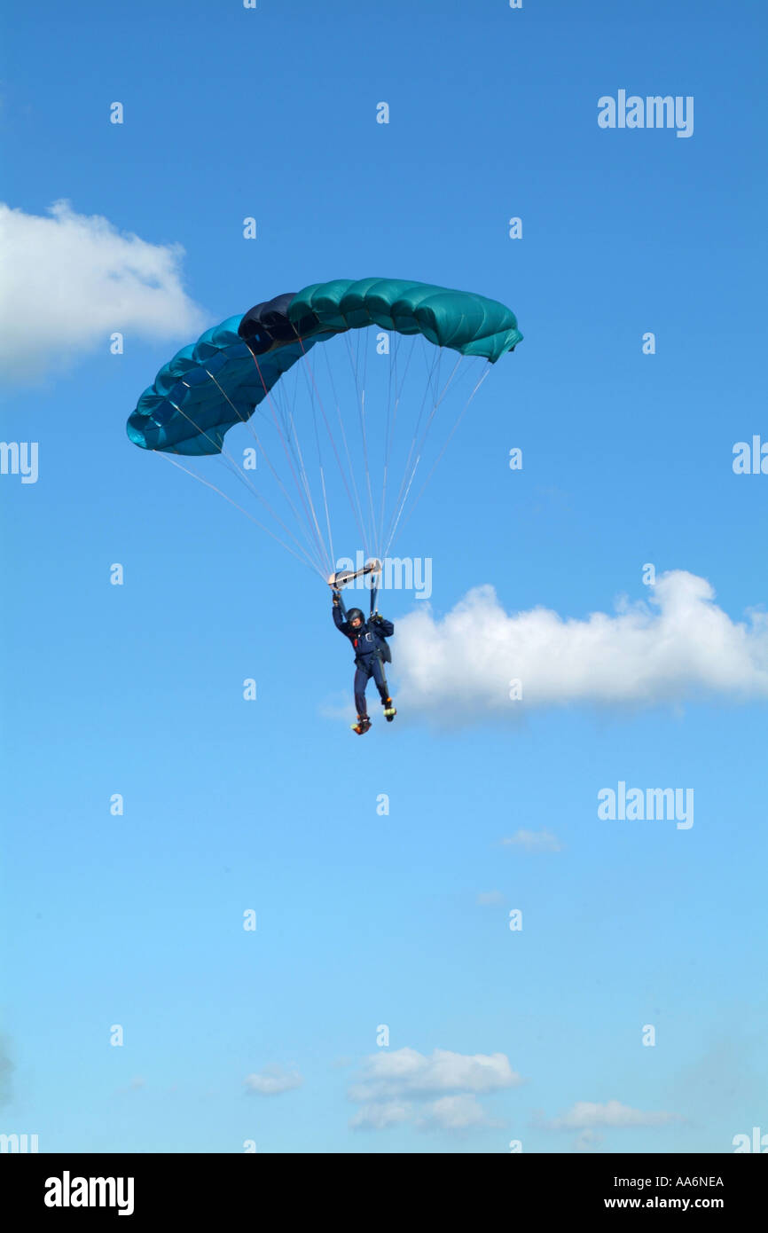Freefall Parachute skydiving Stock Photo - Alamy