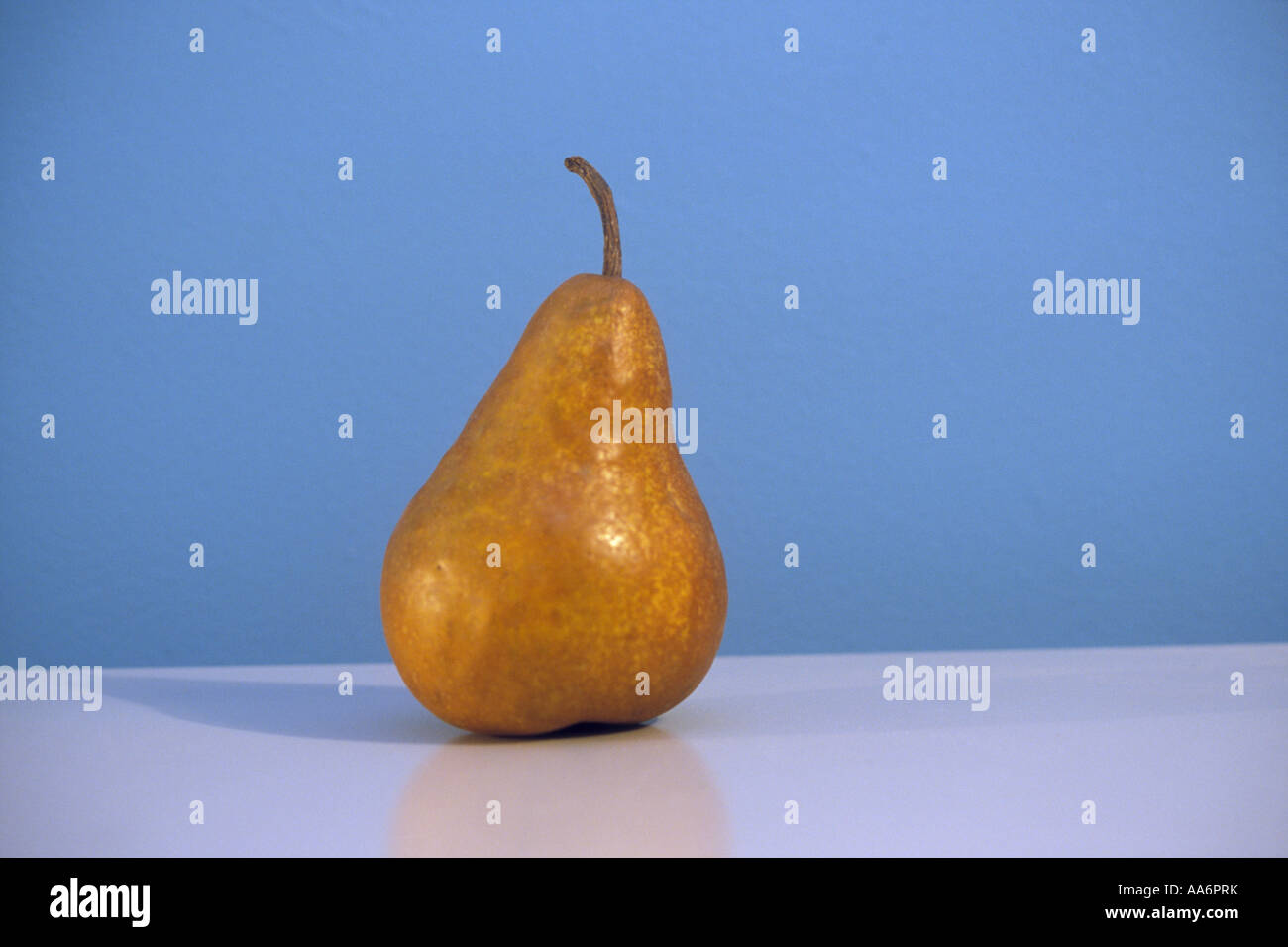 A single Pear Stock Photo - Alamy