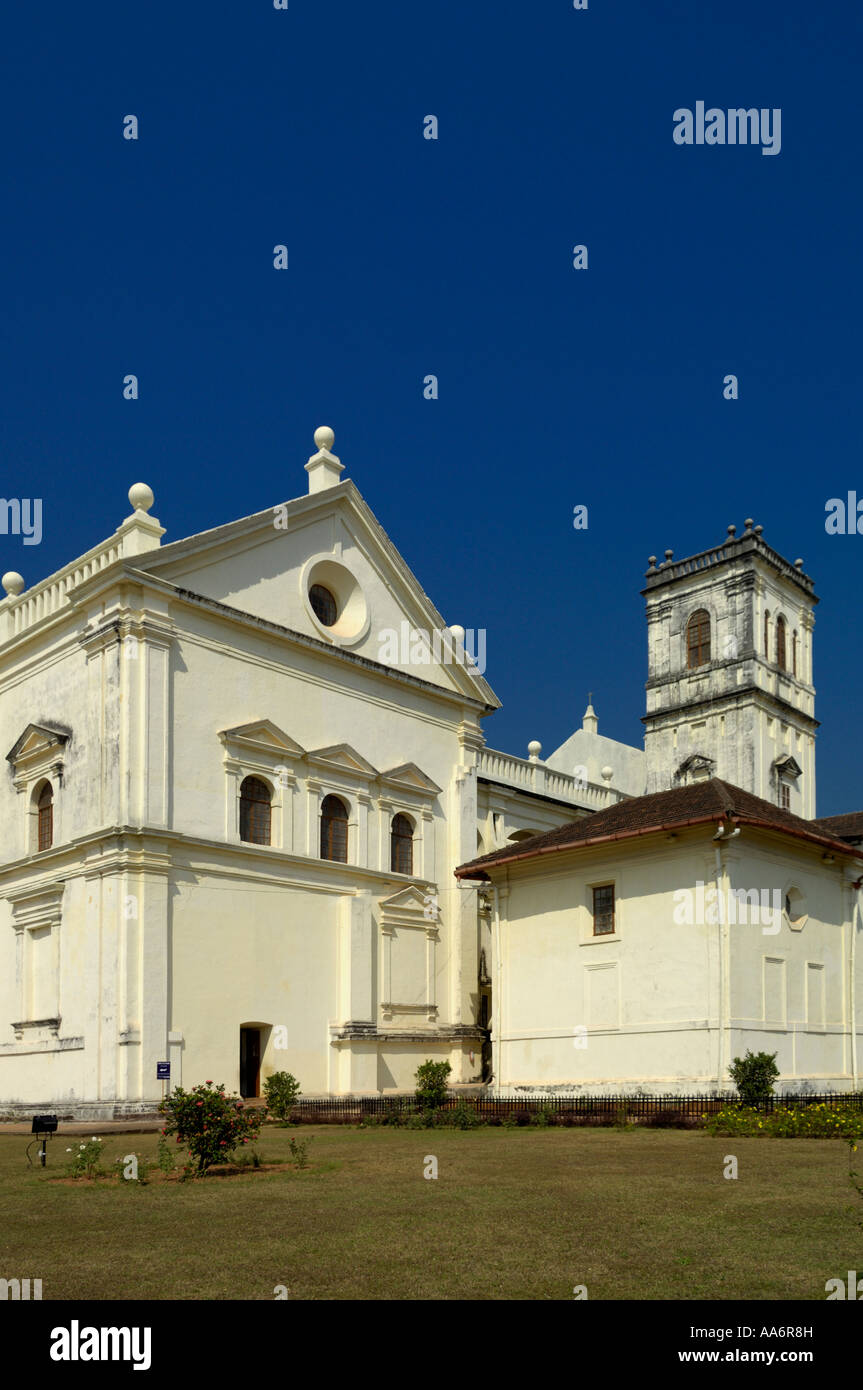 Se Cathedral Old Goa India Stock Photo - Alamy
