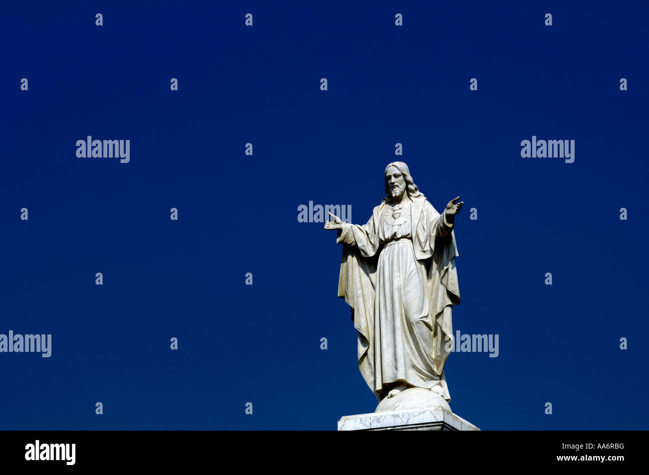 Goa jesus sculpture hi-res stock photography and images - Alamy