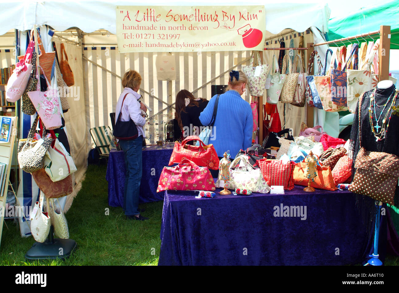 Flea Market stall selling home knitted blankets Stock Photo - Alamy