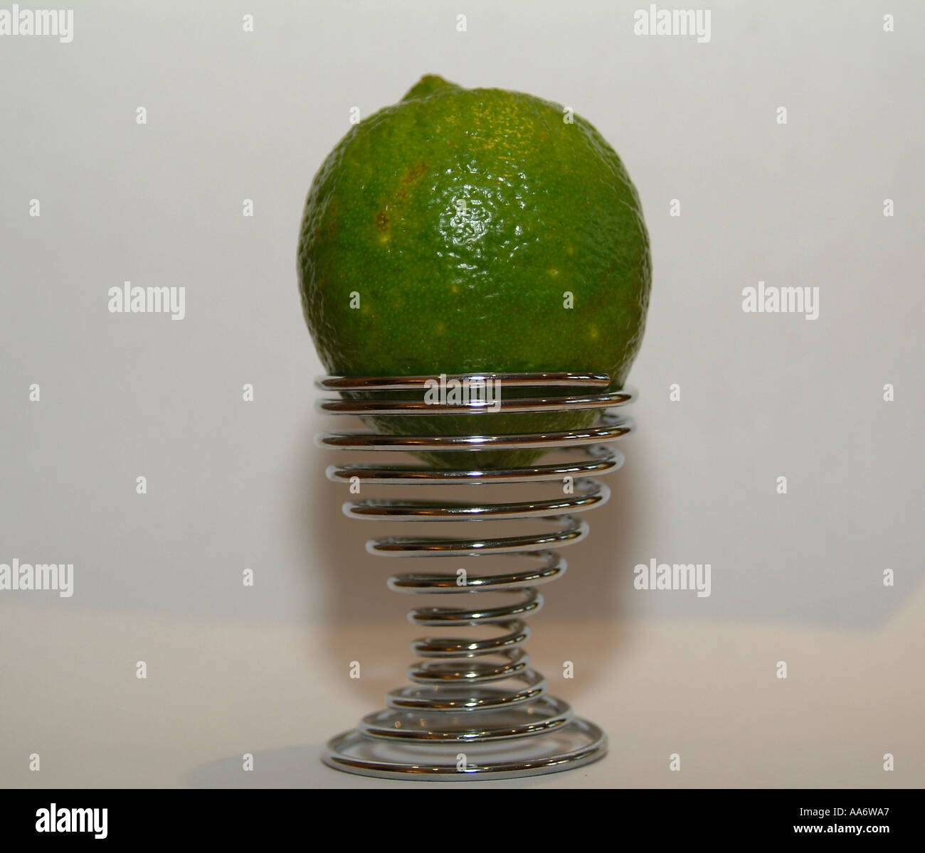 Spiral lime peel hi-res stock photography and images - Alamy