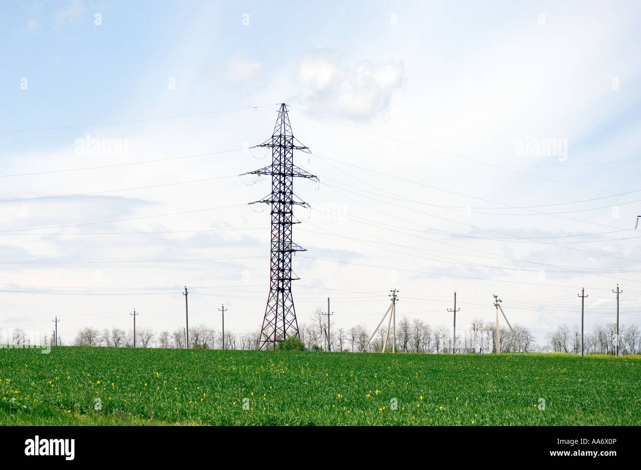 Power pilons hi-res stock photography and images - Alamy