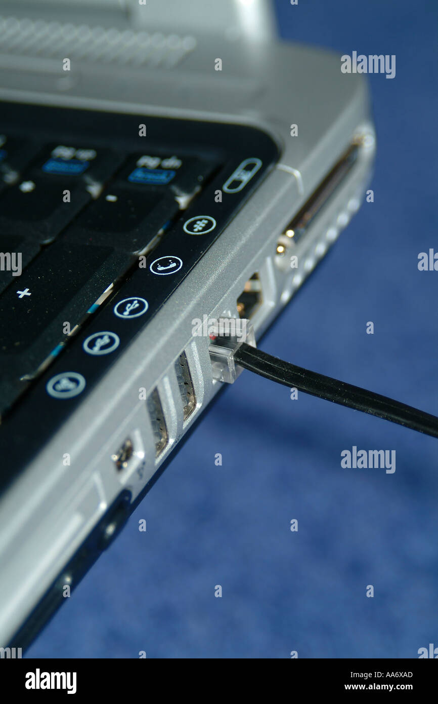 Laptop computer connected to the internet Stock Photo - Alamy