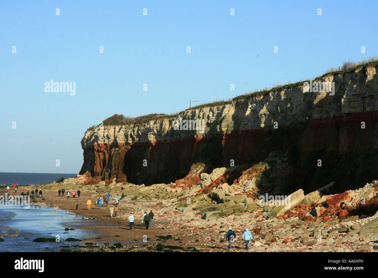 Cliffs at Hunstanton Beach Norfolk Stock Photo - Alamy
