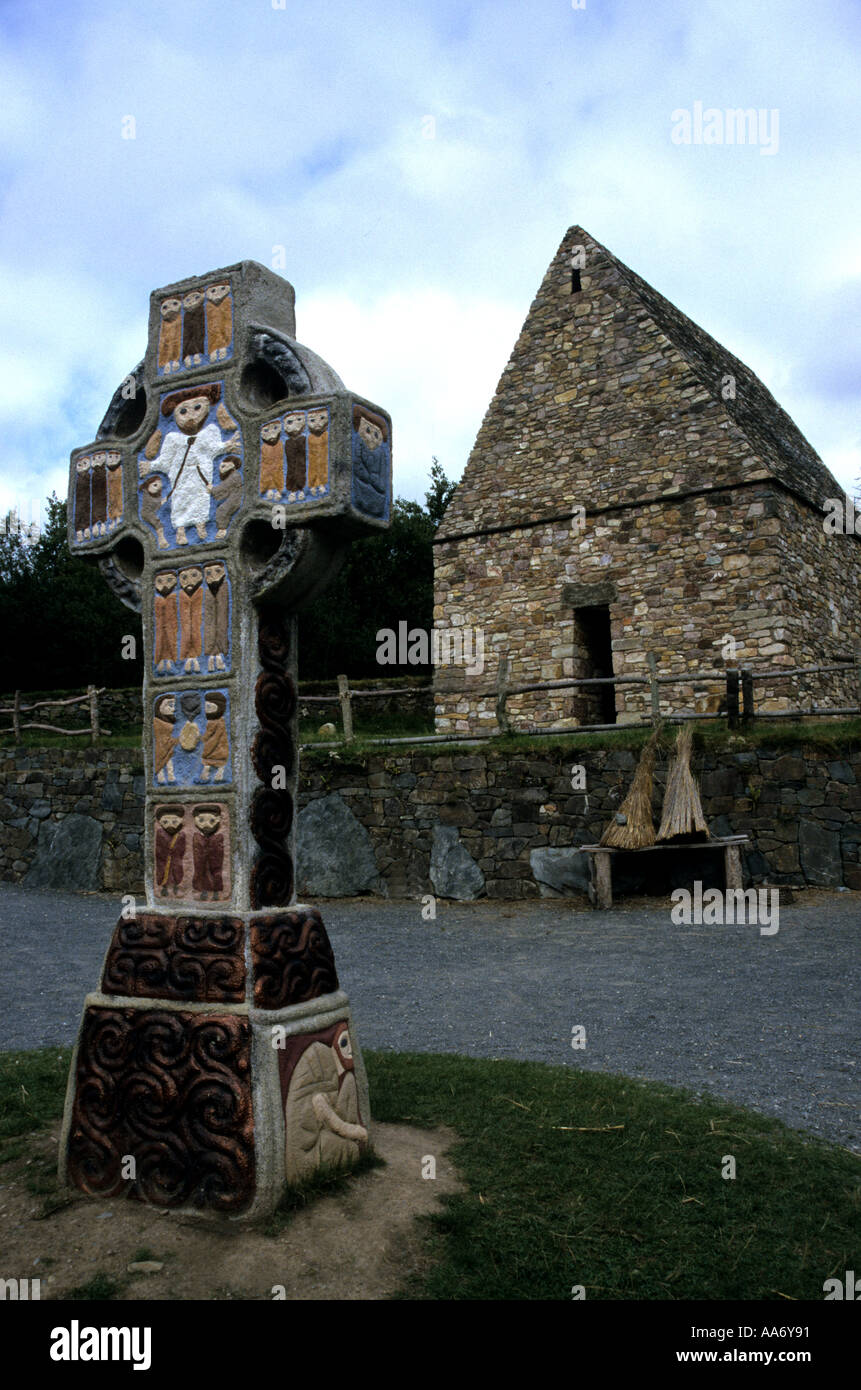 White painted cross hi-res stock photography and images - Alamy