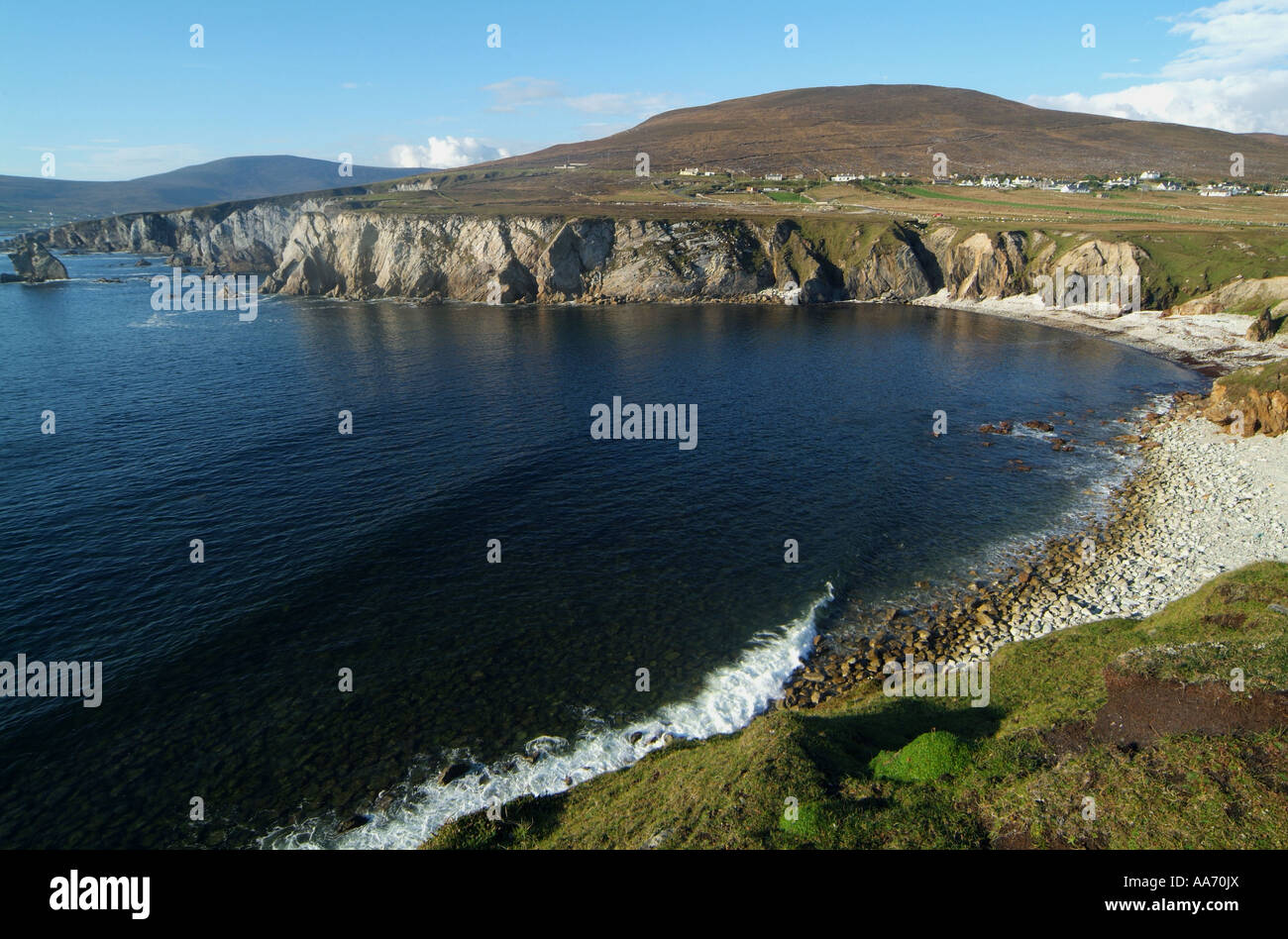 Beach on Atlantic Drive, Achill Island, Ireland Stock Photo - Alamy