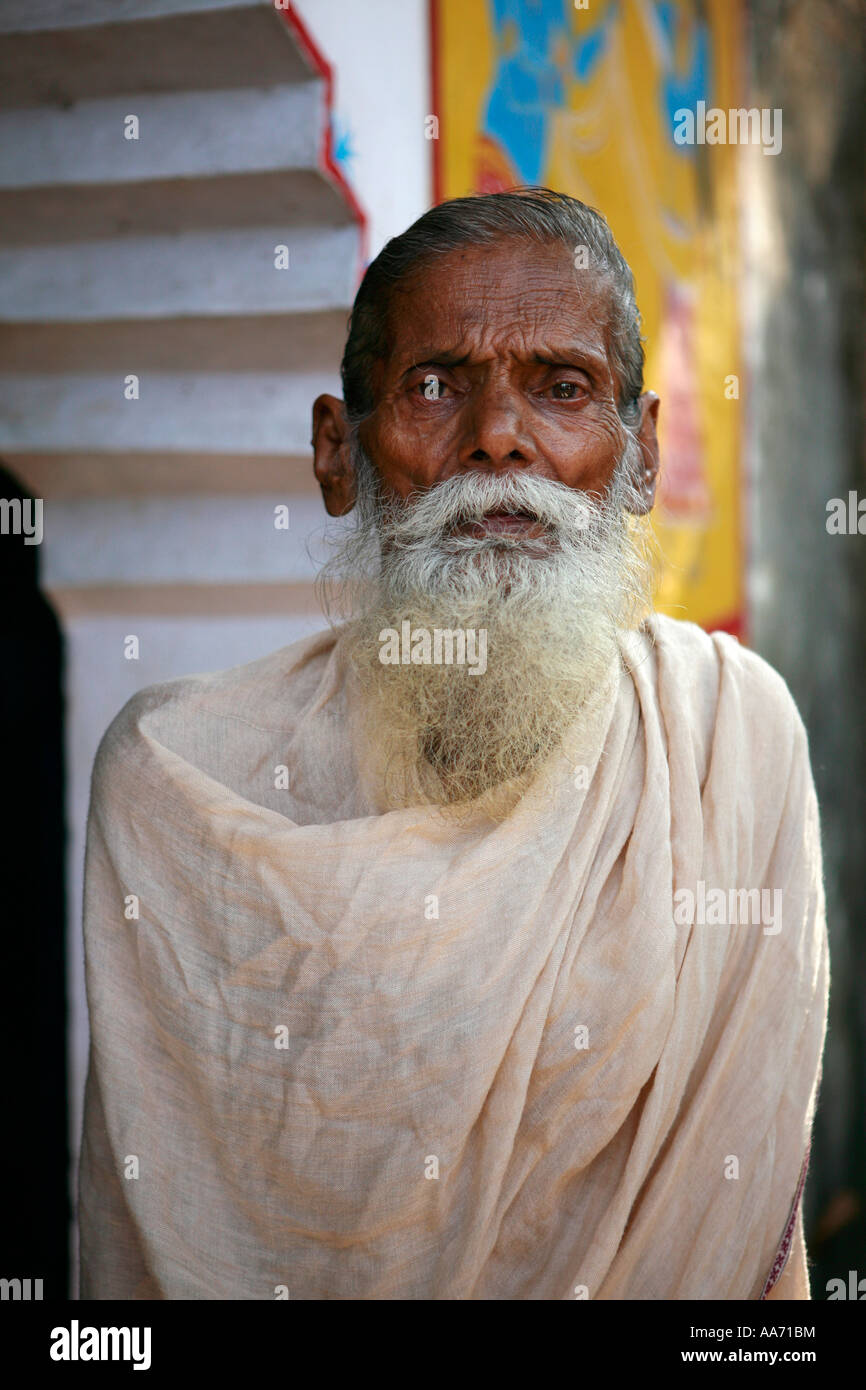 Jain priest at the Khandagiri and Udayagiri caves near Bhubaneswar ...