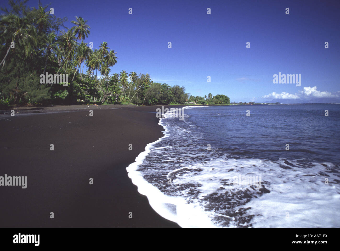 Matavai black sand beach Tahiti French Polynesia Stock Photo - Alamy