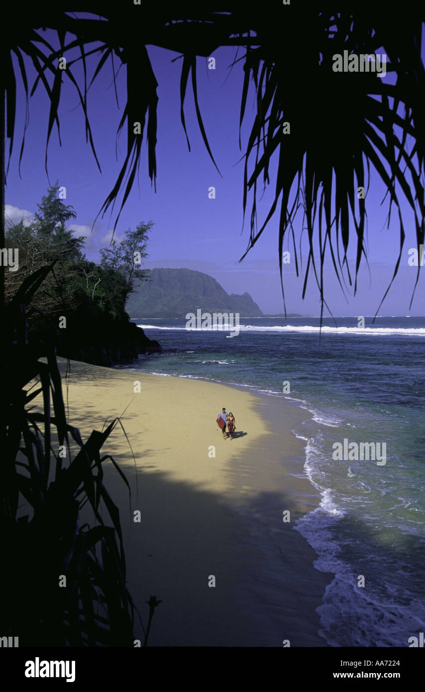Hideaway Beach Hanalei Kauai Hawaii USA Stock Photo - Alamy
