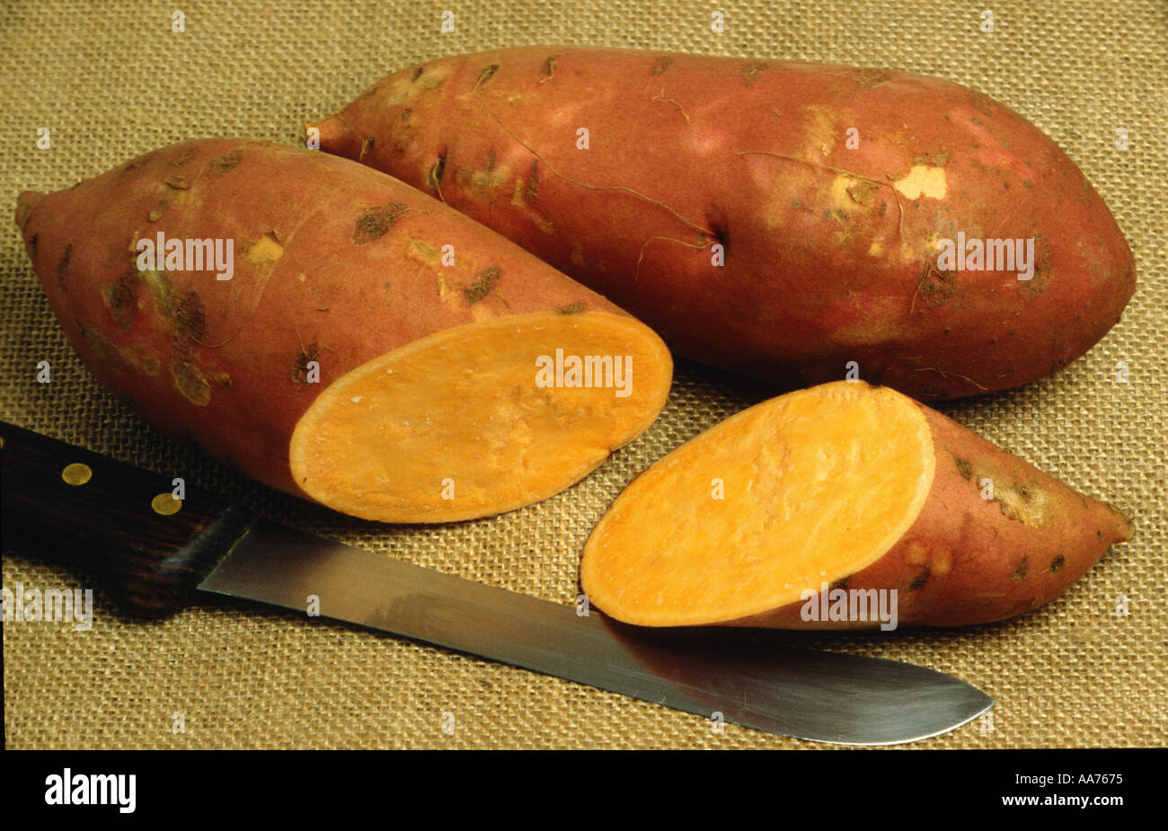 Food sweet potato potatoe Batate Stock Photo - Alamy
