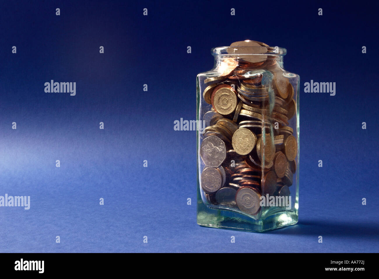 Money pot stirling hi-res stock photography and images - Alamy