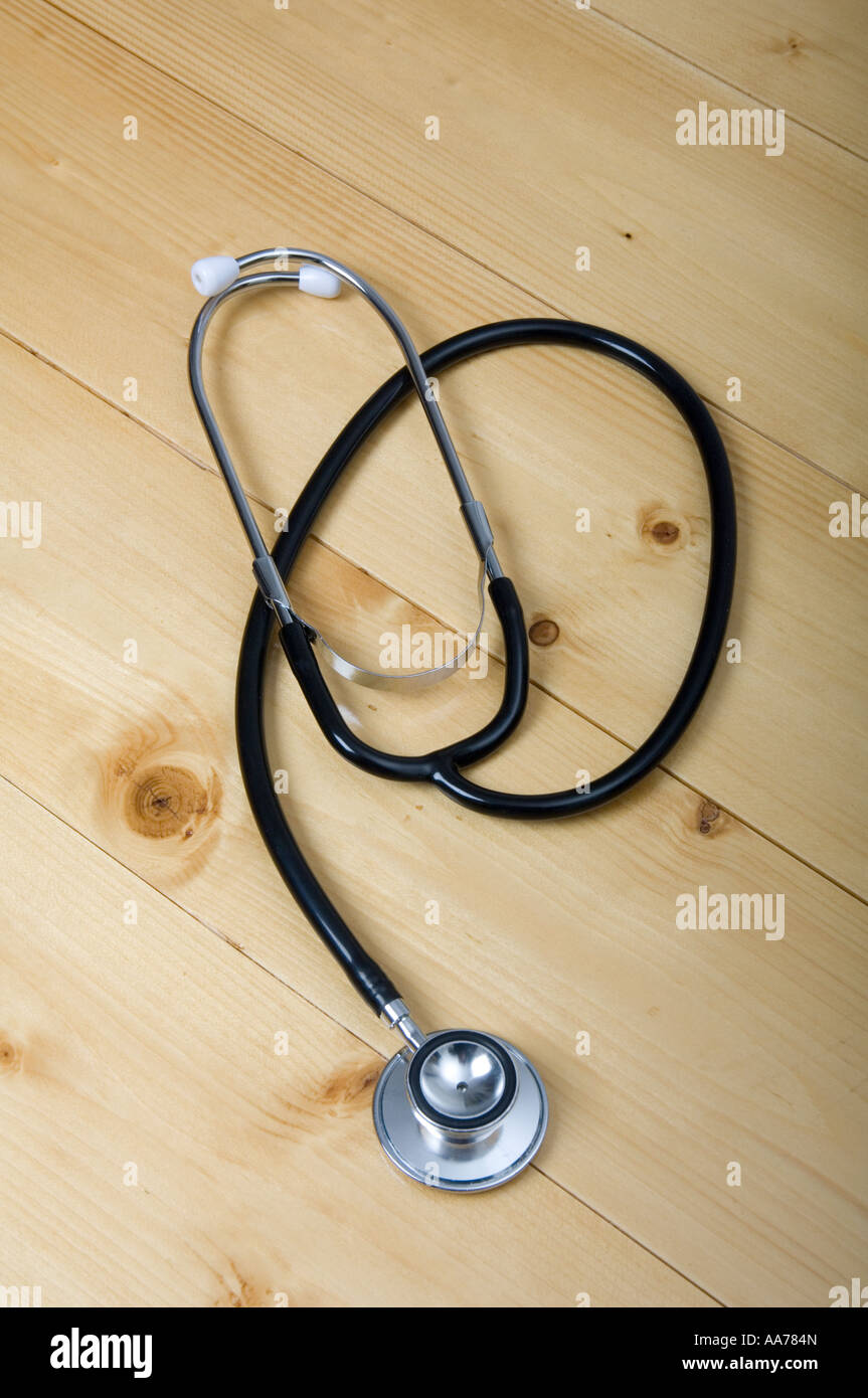 A medical stethoscope Stock Photo - Alamy