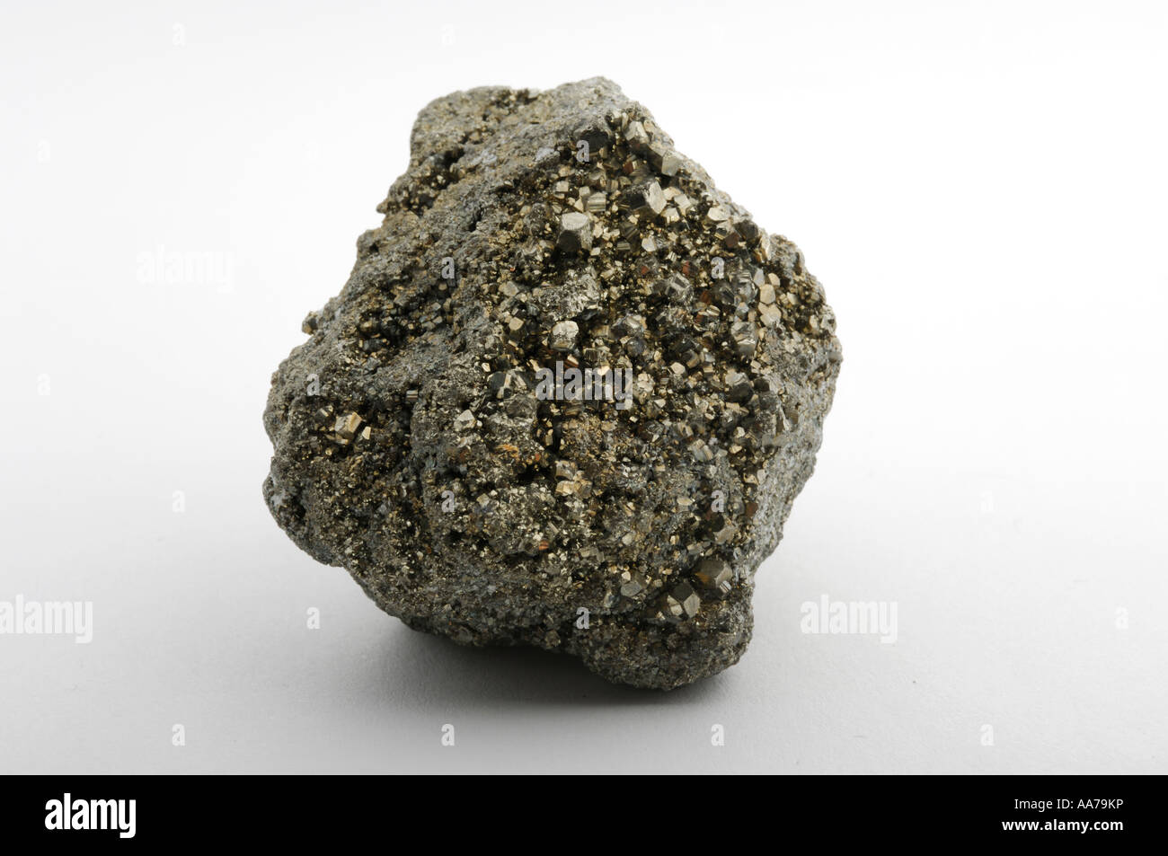 White iron pyrite hi-res stock photography and images - Alamy