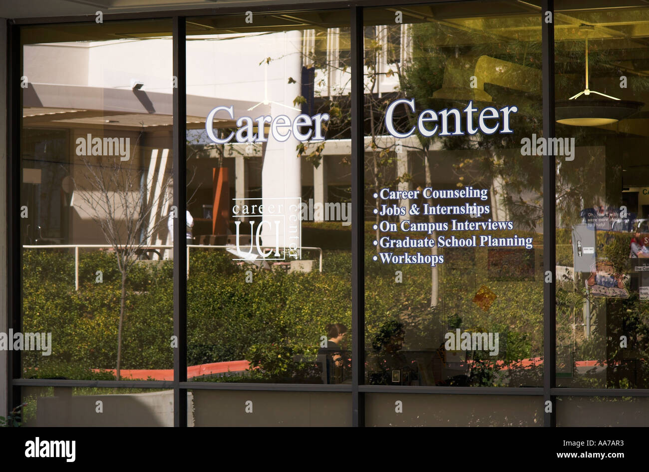 University career center hi-res stock photography and images - Alamy