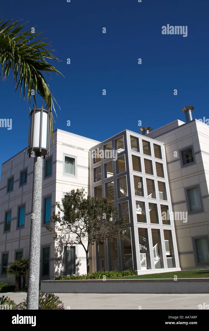 Engineering Gateway building, University of California, Irvine, USA ...