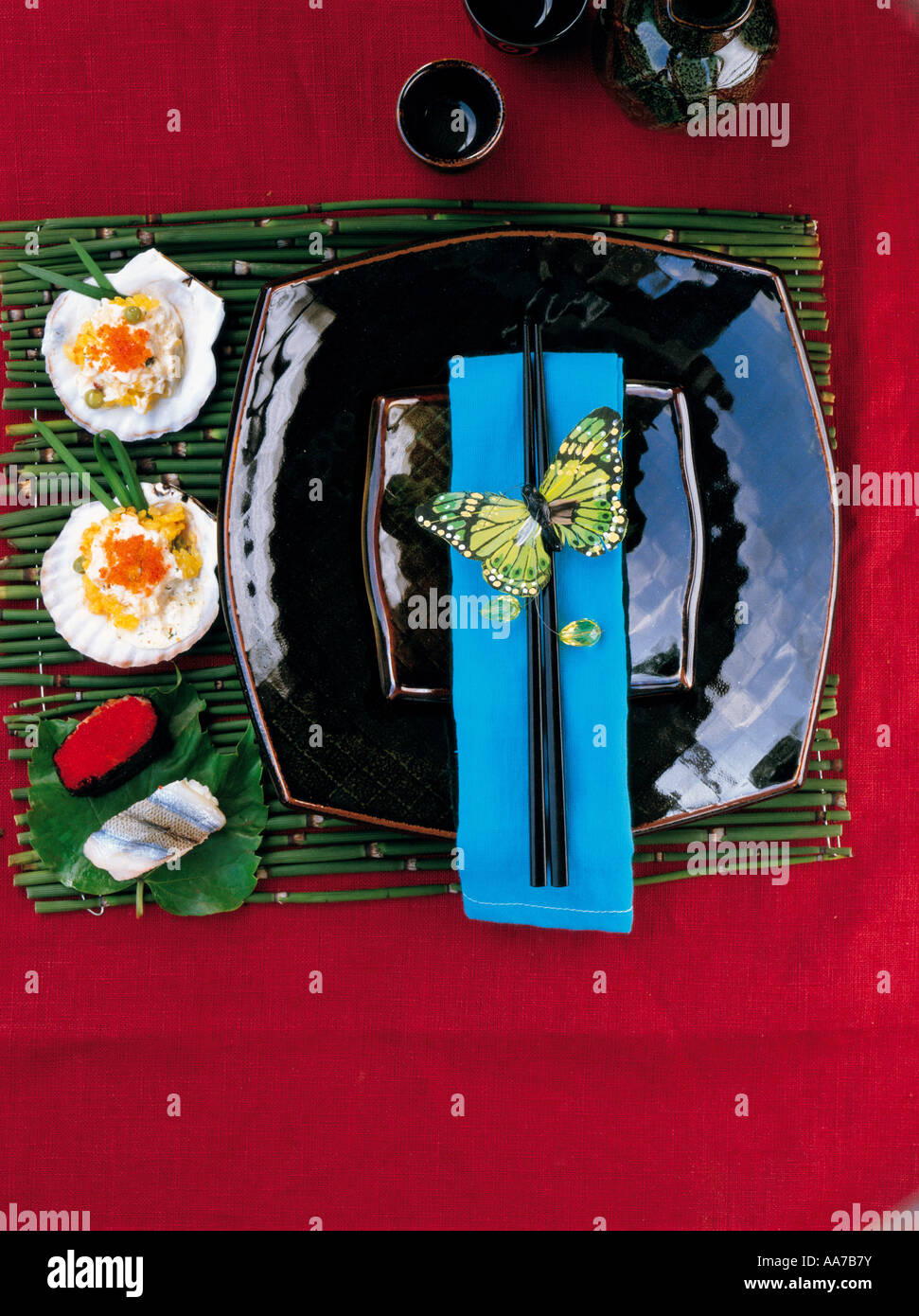 Butterfly plate hi-res stock photography and images - Alamy