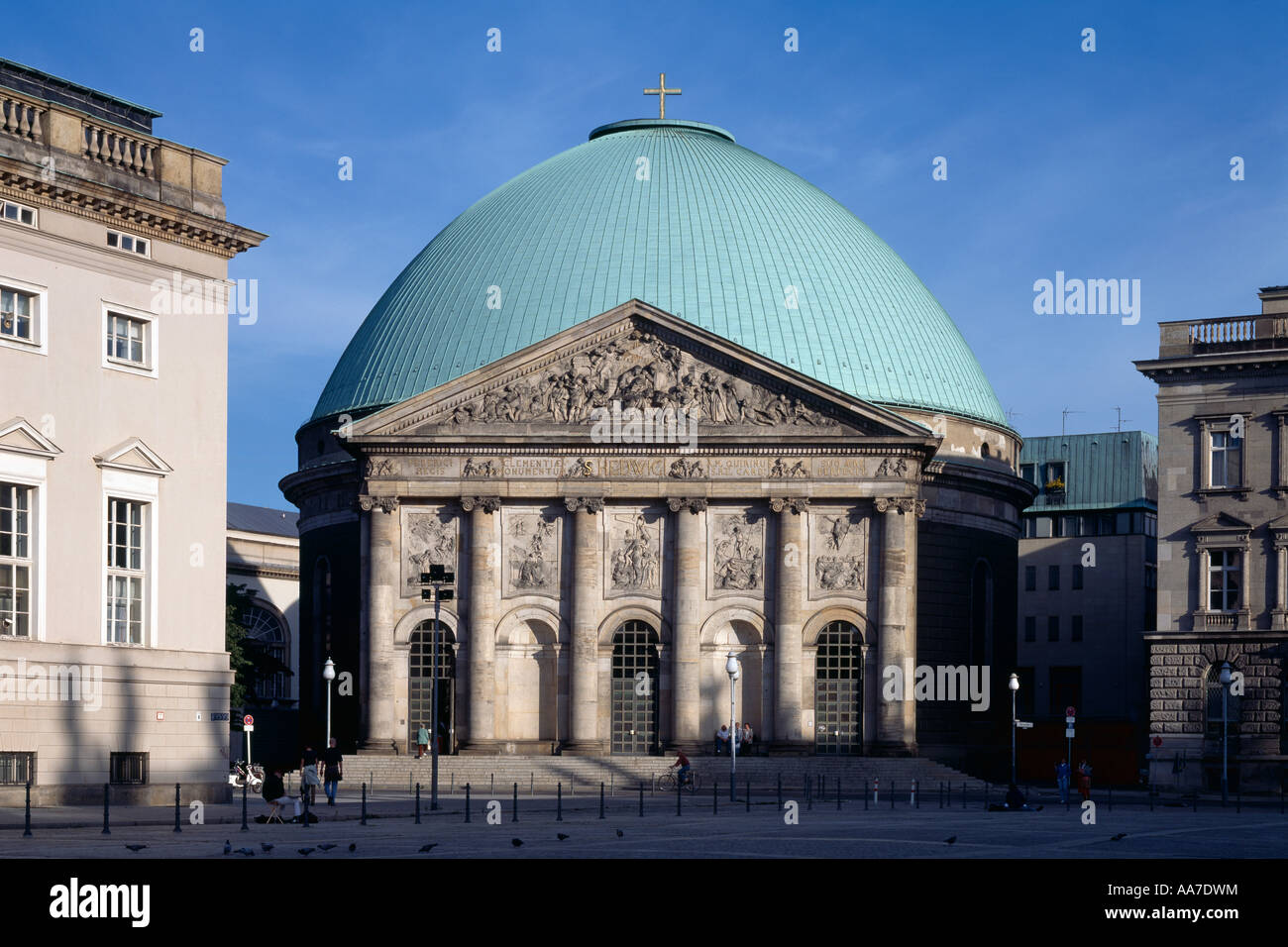 Berlin-Mitte, St. Hedwigs Kathedrale Stock Photo - Alamy