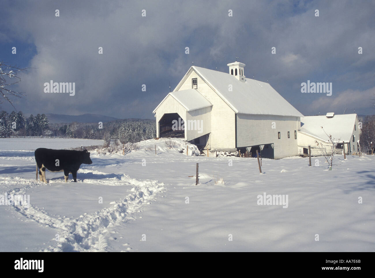 Vermont farm scene hi-res stock photography and images - Alamy