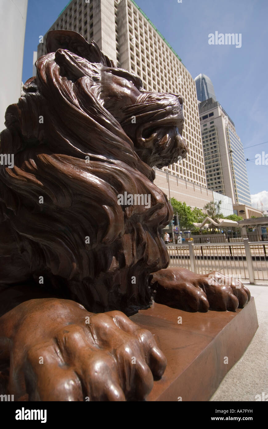 "Lion statue in front of the Hong Kong and Shanghai Bank, Hong Kong ...