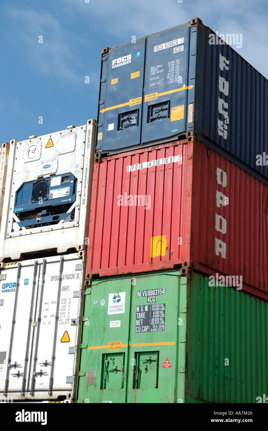 Shipping containers close up hi-res stock photography and images - Alamy