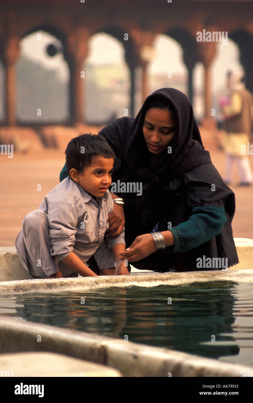 Islamic wudu hi-res stock photography and images - Alamy