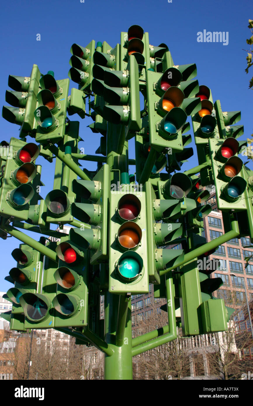 multi traffic light sculpture canary wharf london docklands england uk ...