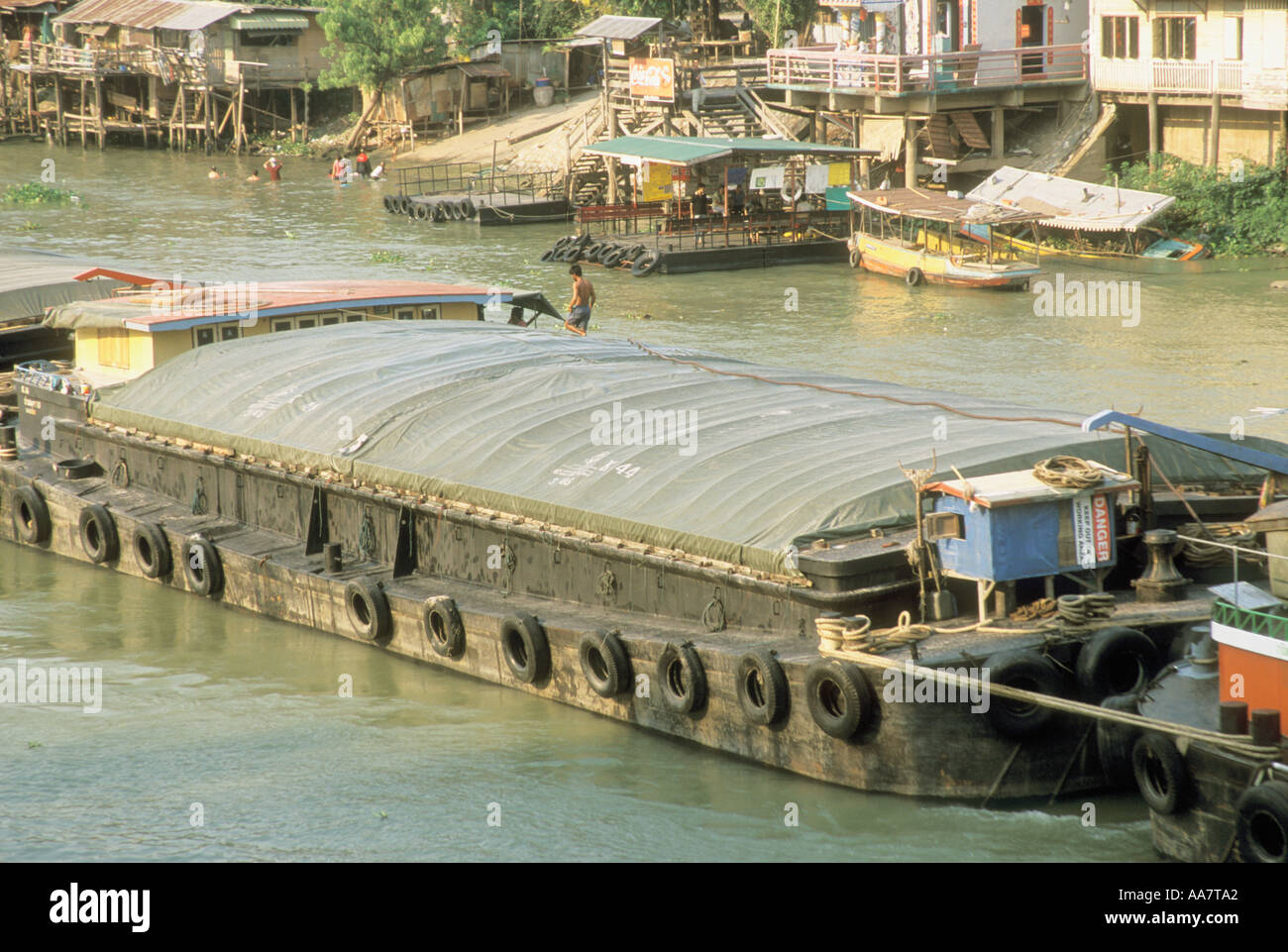 Chao river tugboat hi-res stock photography and images - Alamy