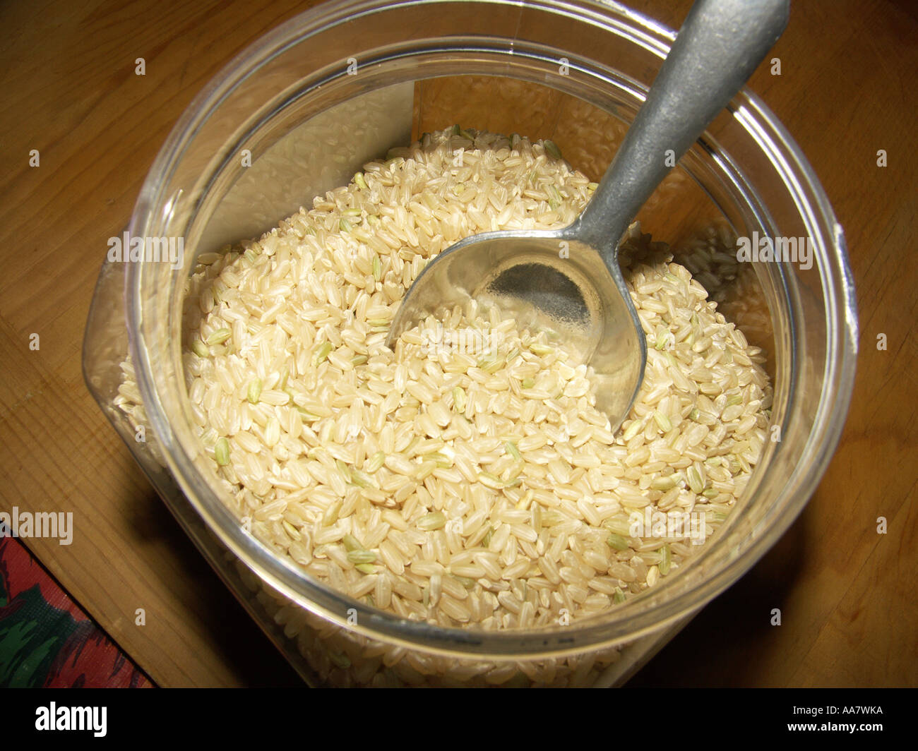 Brown rice in a jar Stock Photo - Alamy