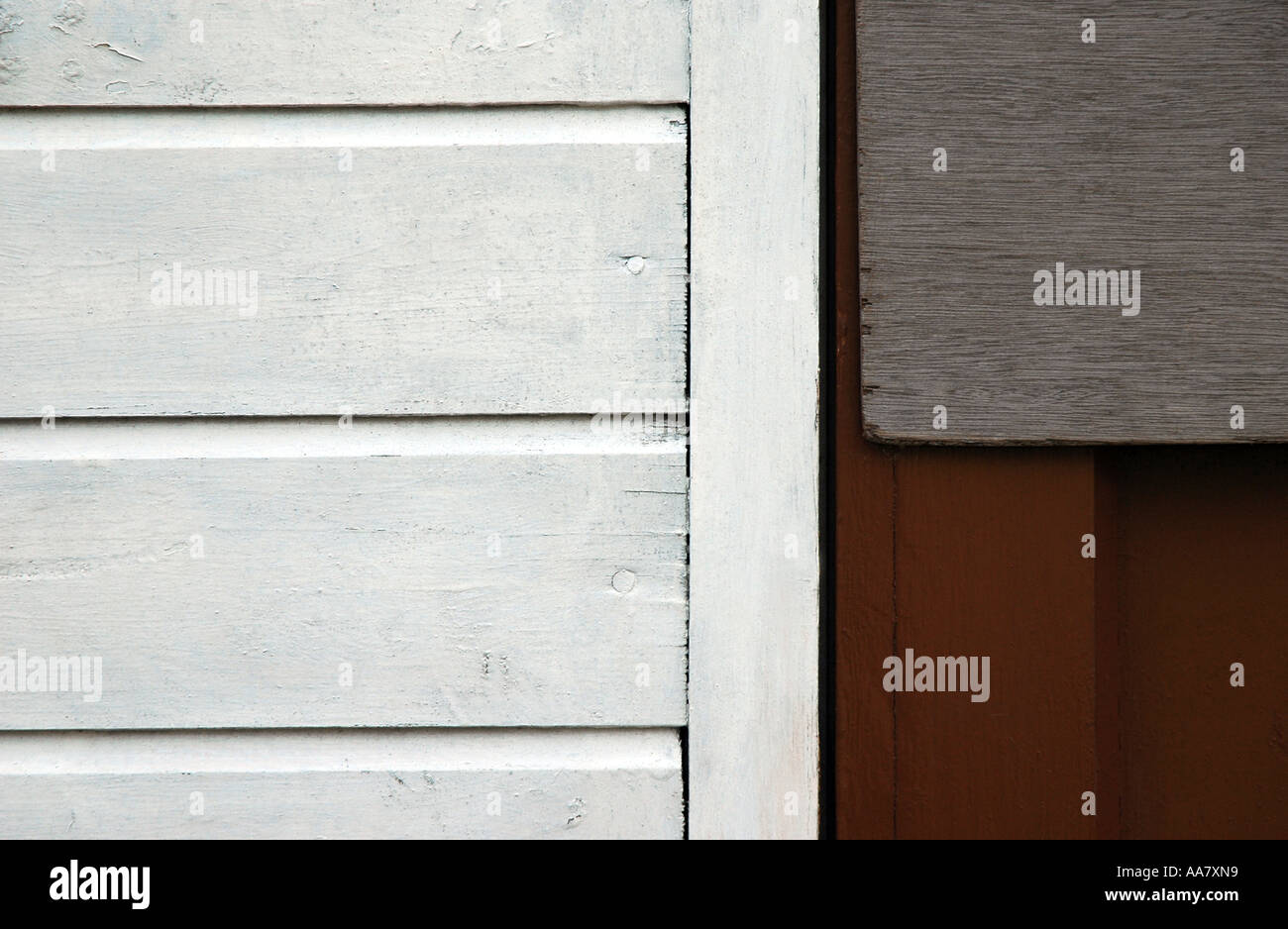 Wood pattern of beach hut exterior Stock Photo - Alamy