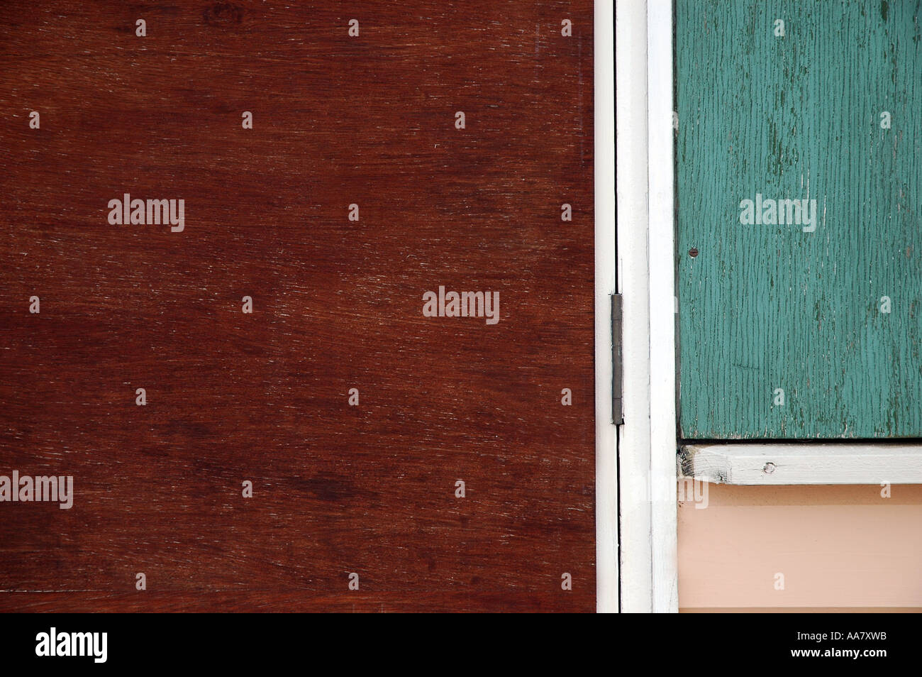 Wood pattern of beach hut exterior Stock Photo - Alamy