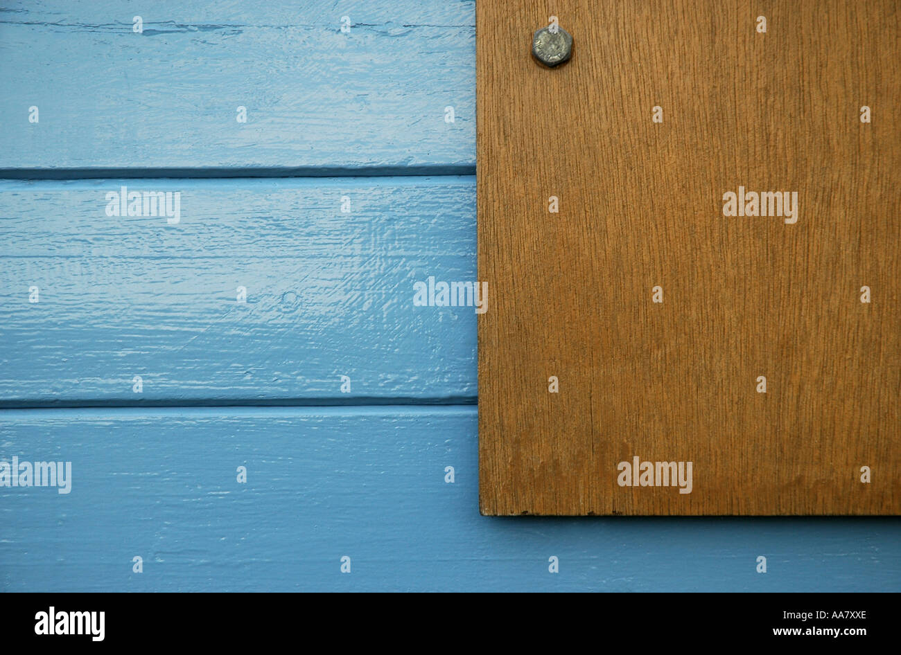 Wood pattern of beach hut exterior Stock Photo - Alamy