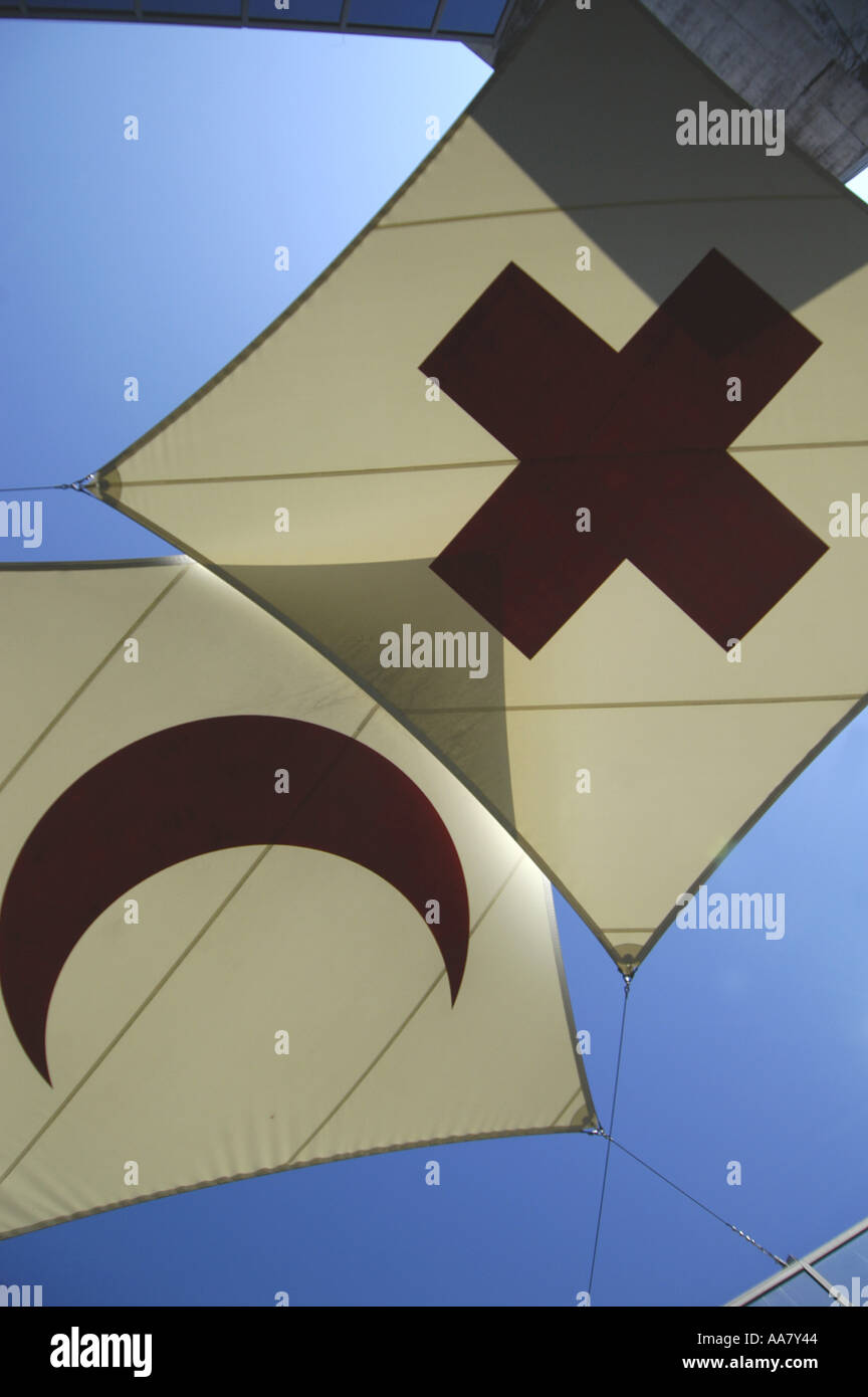 Musee croix rouge hi-res stock photography and images - Alamy