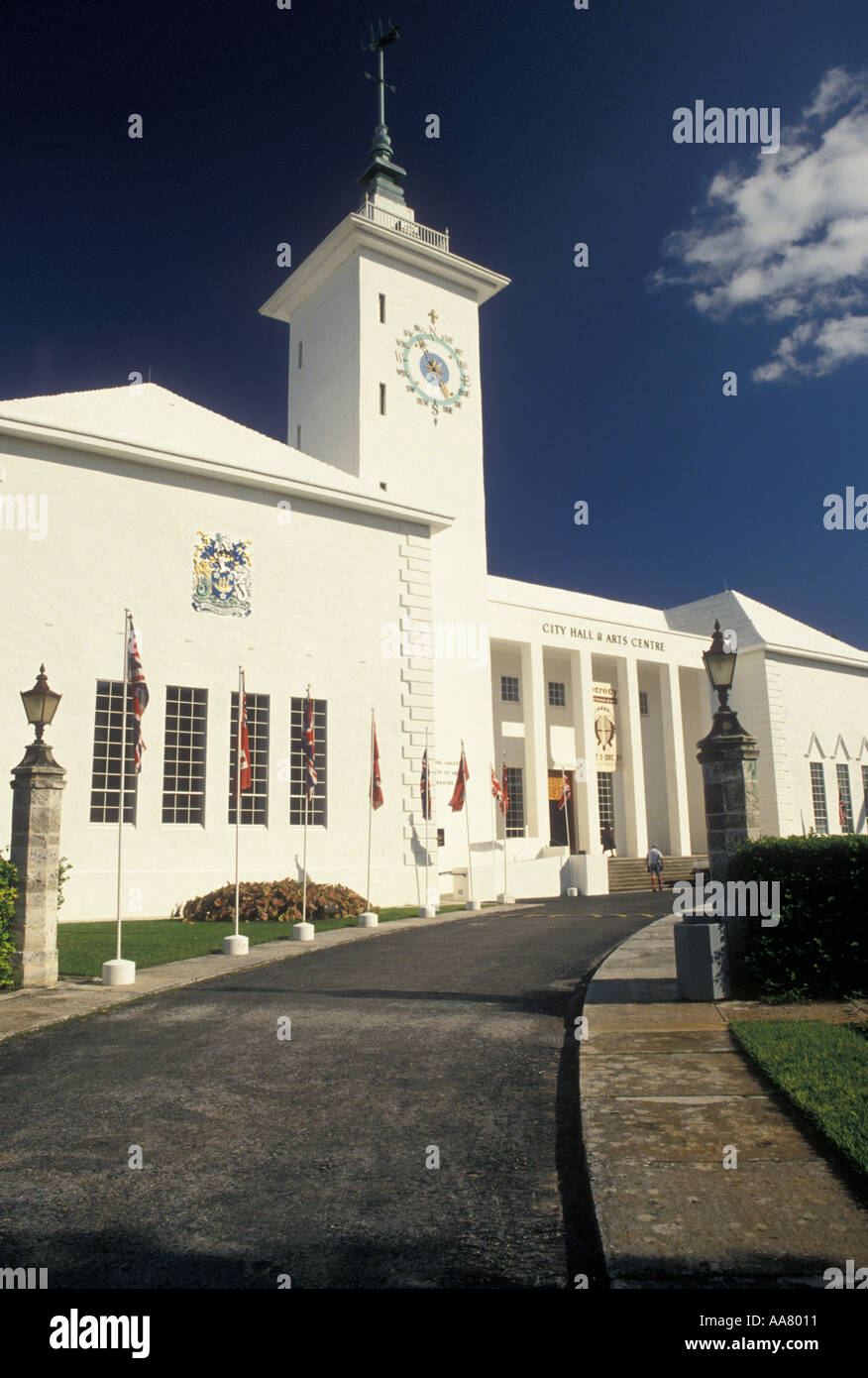 Hamilton city hall bermuda hi-res stock photography and images - Alamy