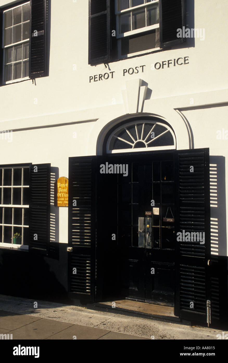 Hamilton post office hi-res stock photography and images - Alamy