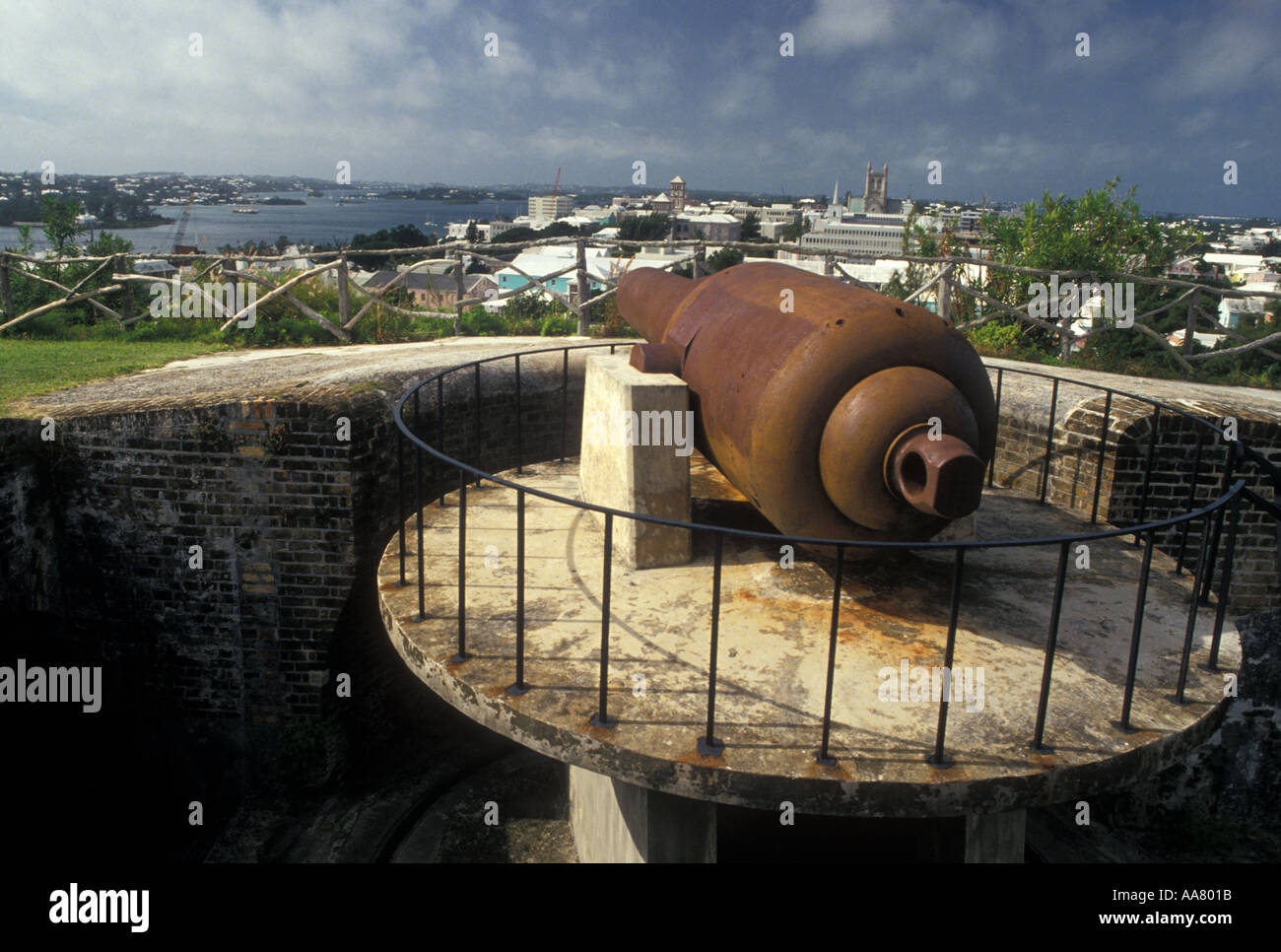 Fort hamilton bermuda hi-res stock photography and images - Alamy