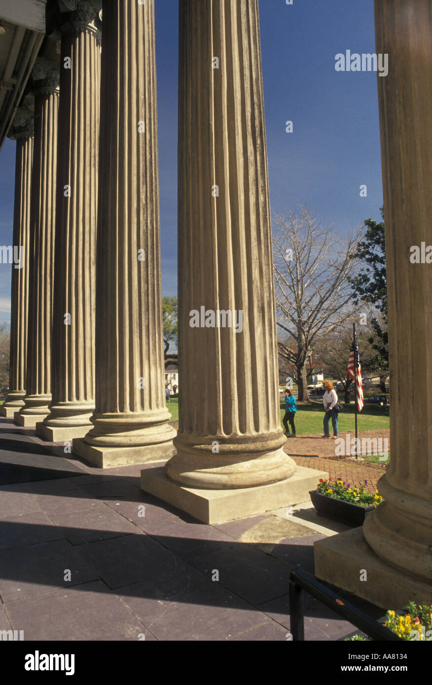 Old vicksburg courthouse hi-res stock photography and images - Alamy