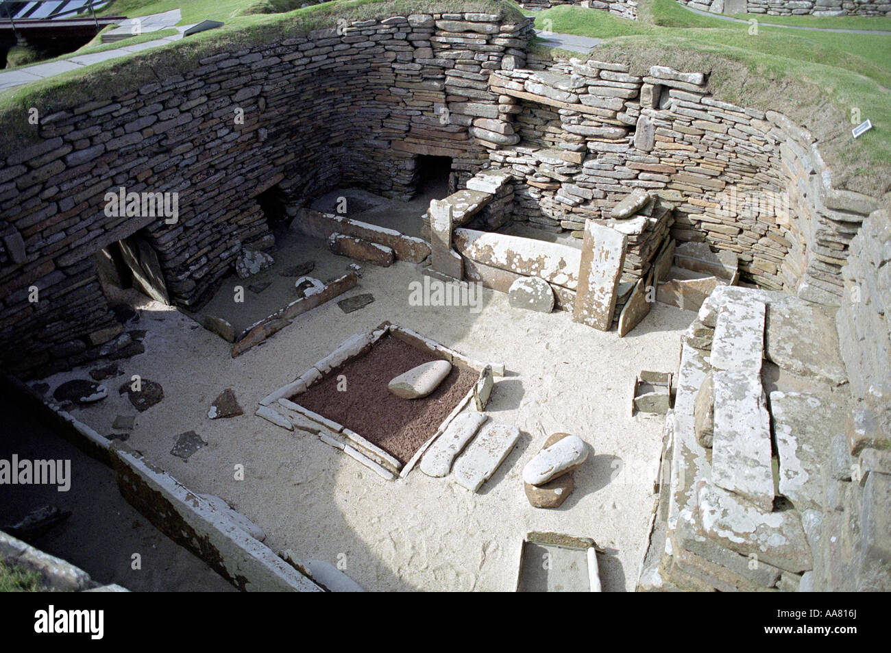 Skara Brae stone-built Neolithic settlement, Bay of Skaill west coast ...