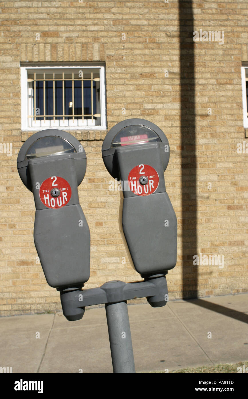 1 hour parking hi-res stock photography and images - Alamy