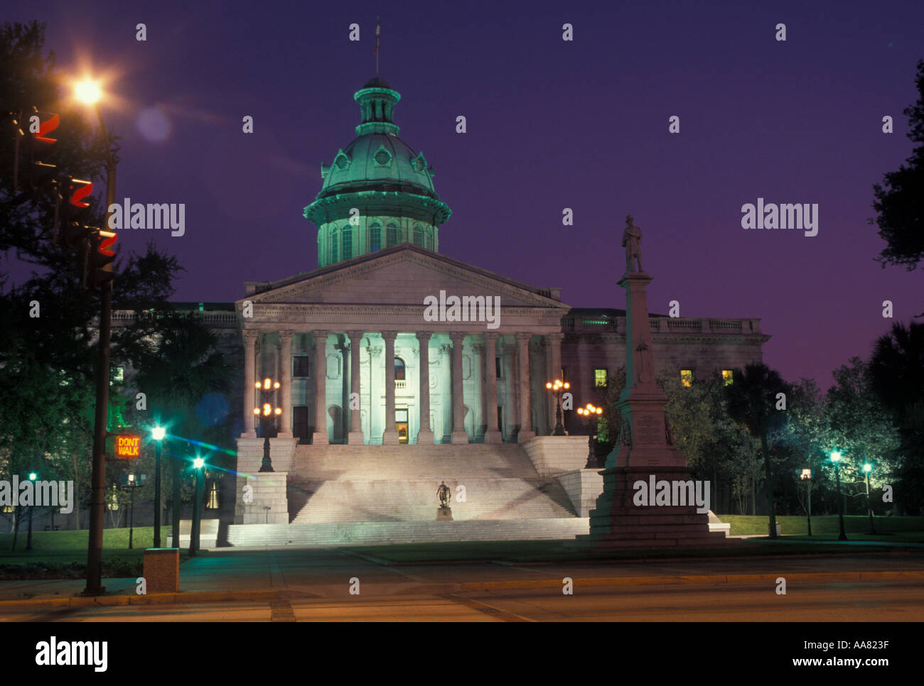North carolina capitol night hi-res stock photography and images - Alamy
