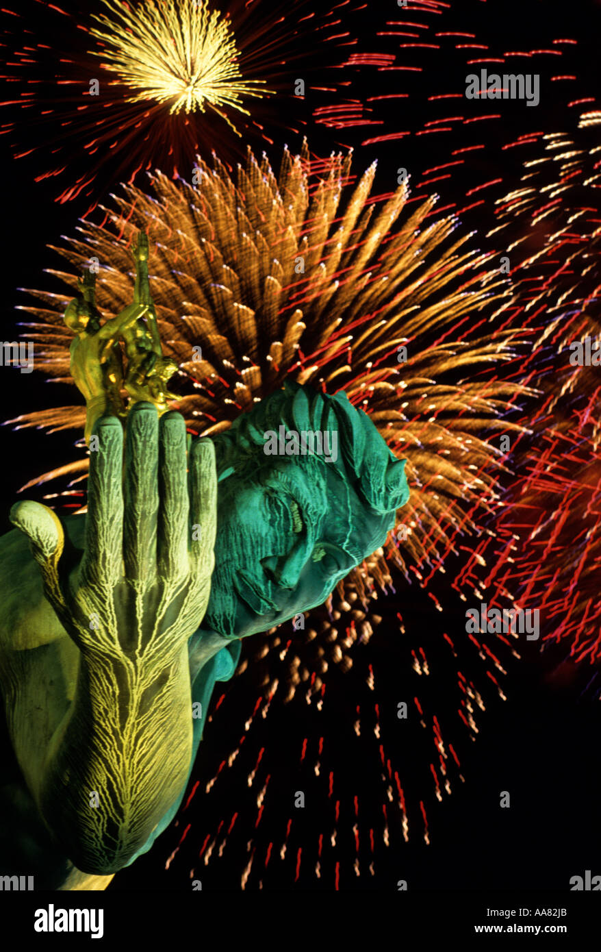 Spirit of Detroit statue by Marshall Fredericks with annual Freedom ...