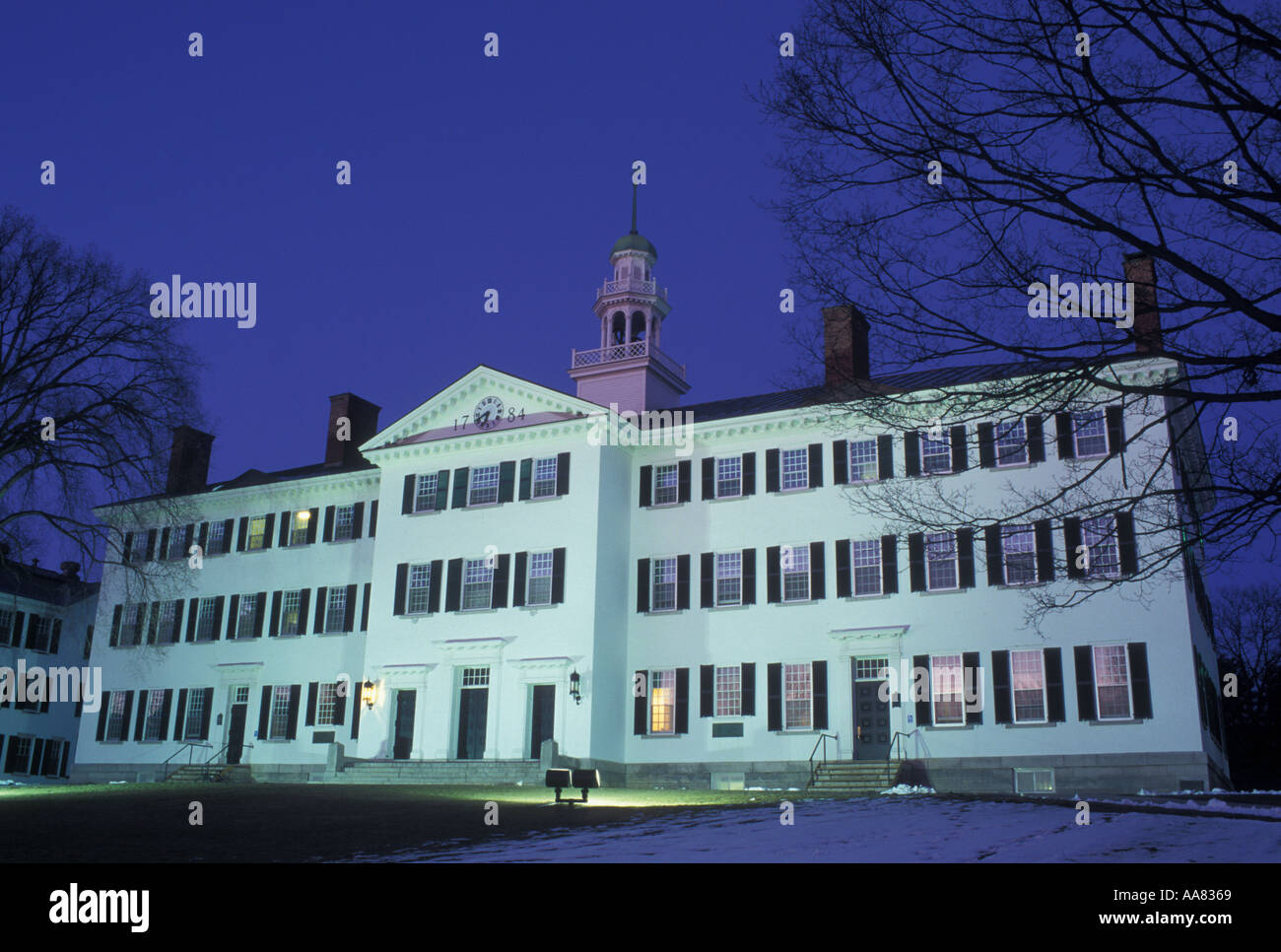 University of new hampshire campus hi-res stock photography and images ...