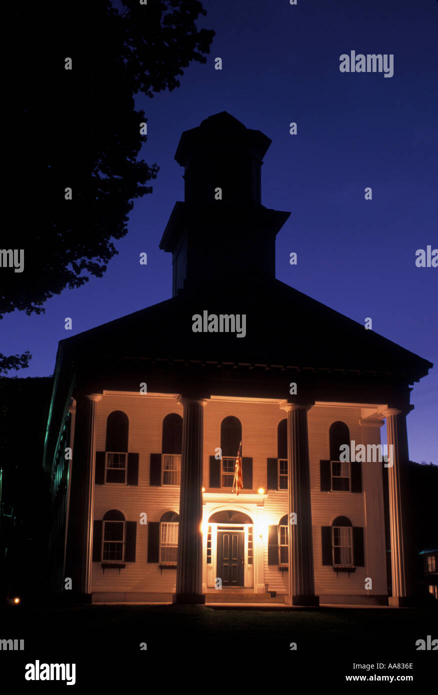 Usa, vermont, courthouse hi-res stock photography and images - Alamy