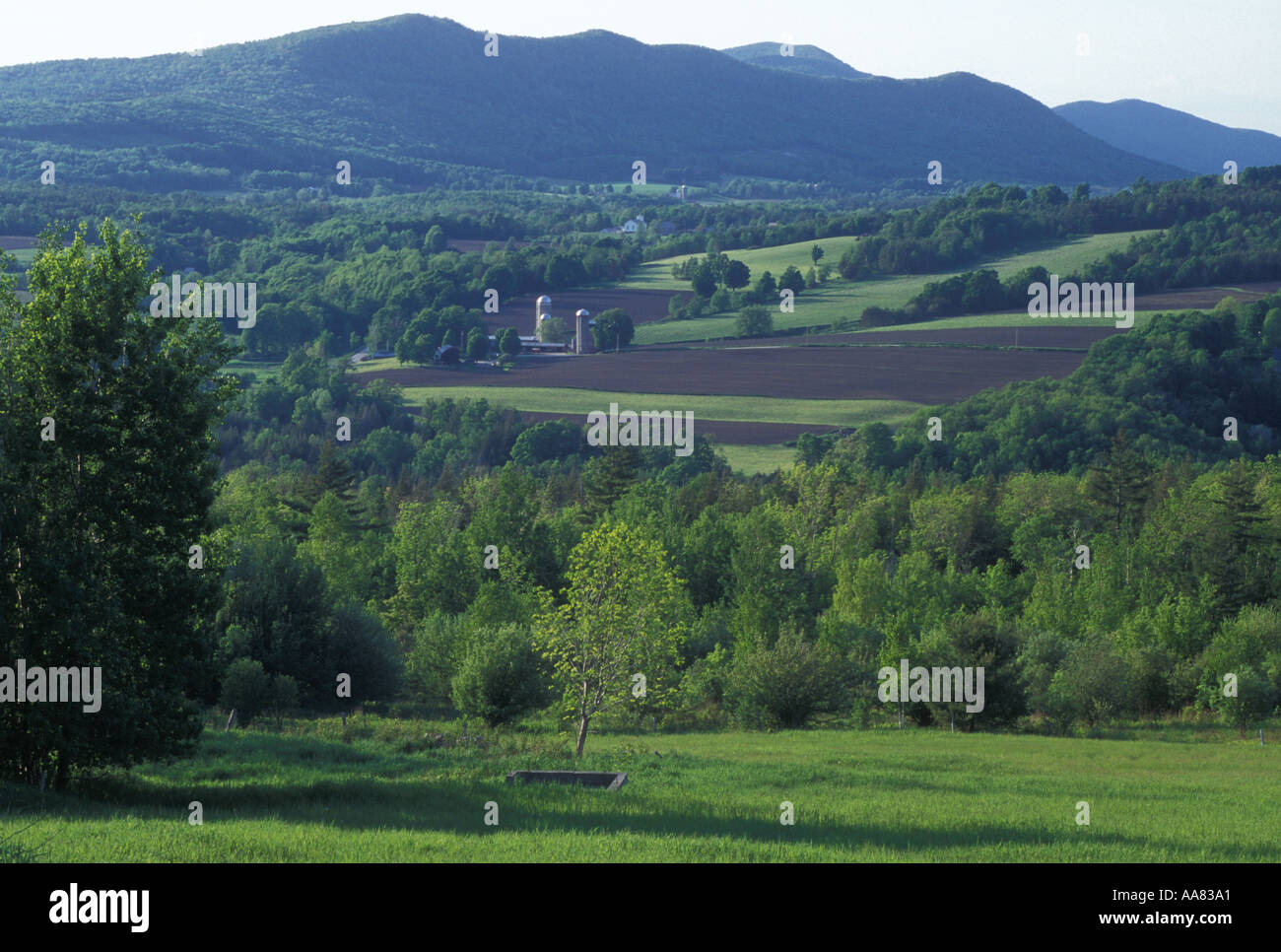 Four corners hi-res stock photography and images - Alamy