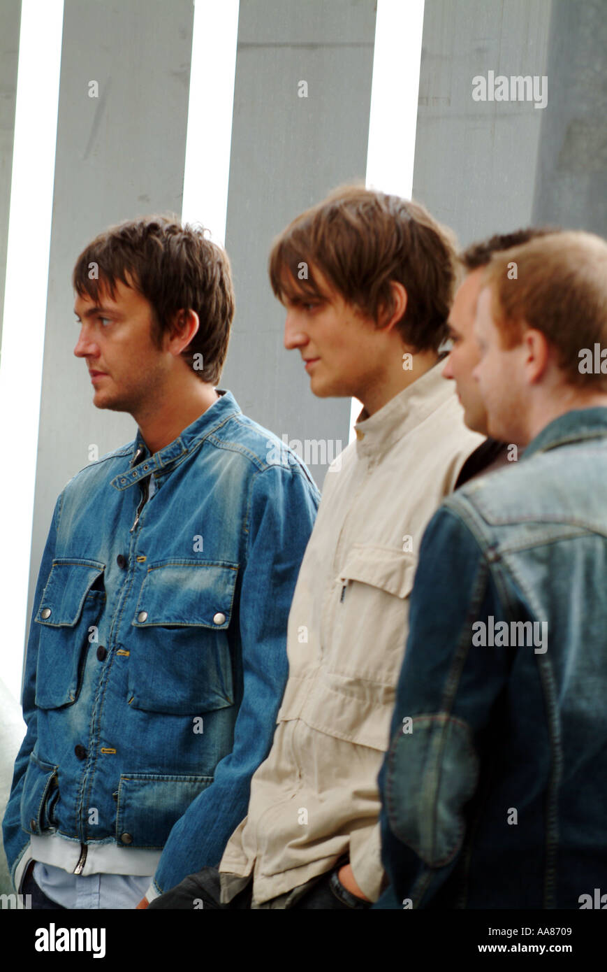 Starsailor band hi-res stock photography and images - Alamy