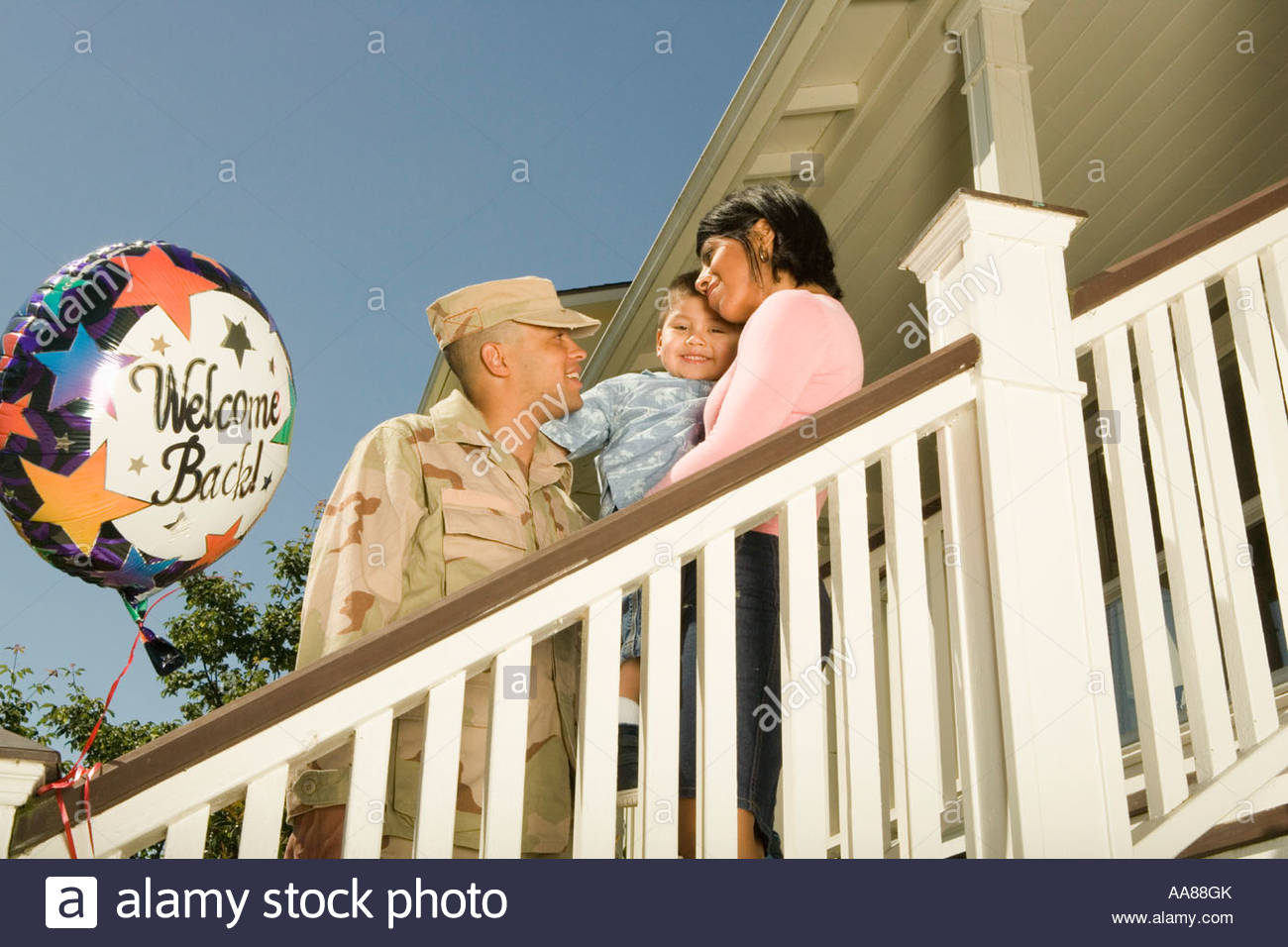 Soldier Coming Home Stock Photos & Soldier Coming Home Stock Images - Alamy