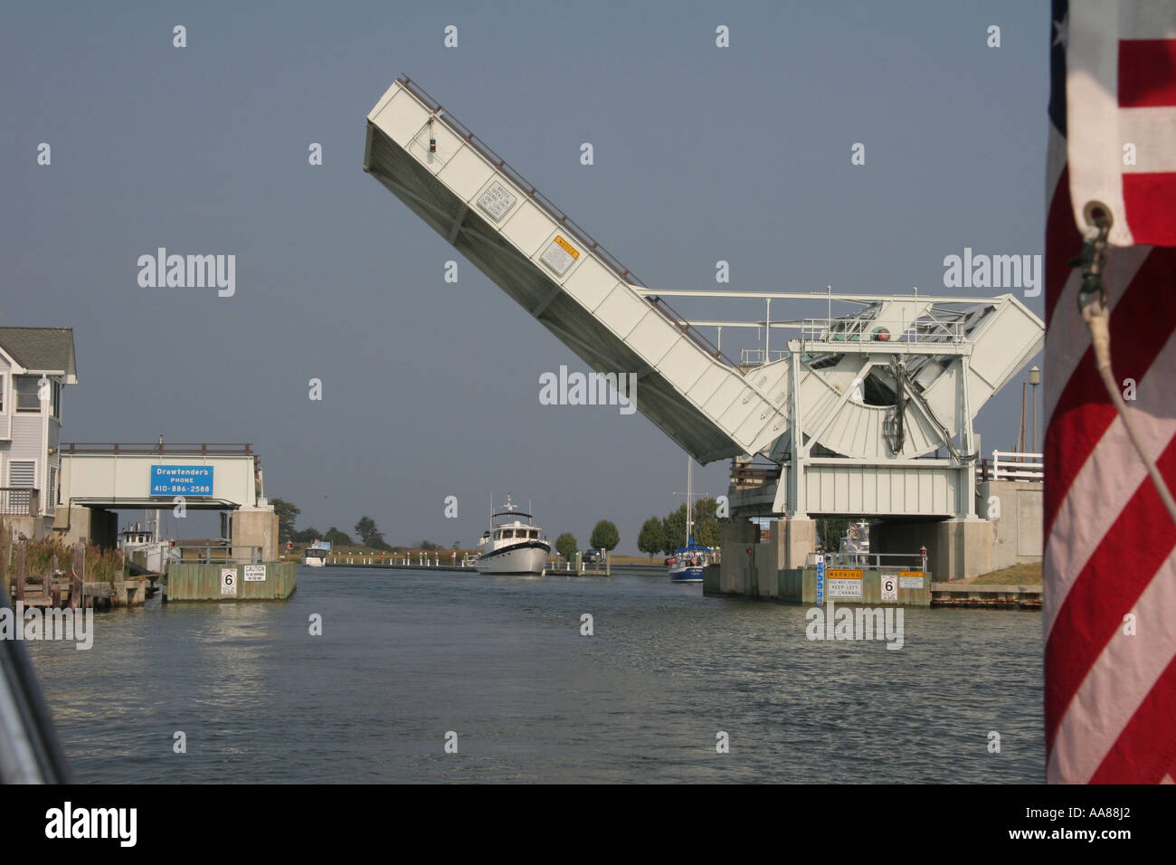 Chesapeake bay fishing bridge hi-res stock photography and images - Alamy