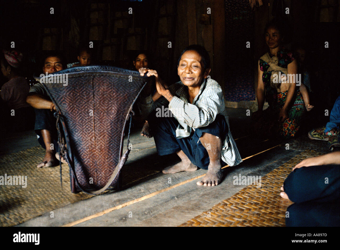 Khamu laos hi-res stock photography and images - Alamy